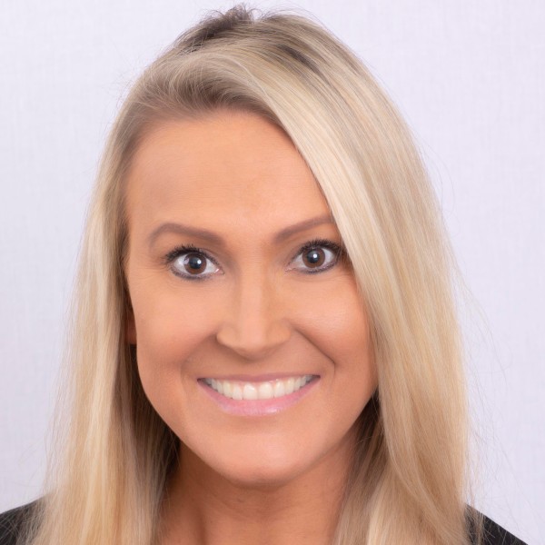 Jennifer Cramer - REALTOR® - SimpliHOM