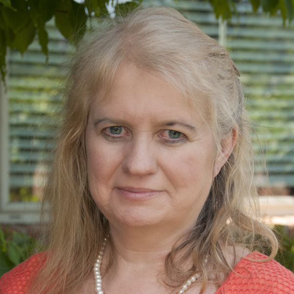 Patricia Umberger - Agent - CENTURY 21 Bob Leigh & Associates